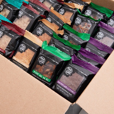 Celebration Batch Bar Box | SnackMagic | Build your own 100% Custom ...