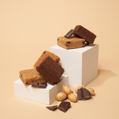 Brownie & Blondie Bite Box (16) | SnackMagic | Build your own 100% Custom Snack Stash